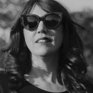 Personal Effects: A Review of Look by Solmaz Sharif – The Ex-Puritan